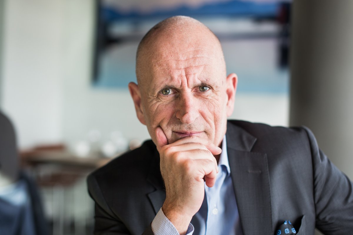 Tid er penger - En podcast med Peter Warren